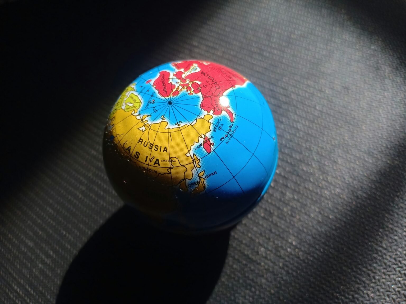 JR Geo: Making Geography Fun and Accessible for Kids